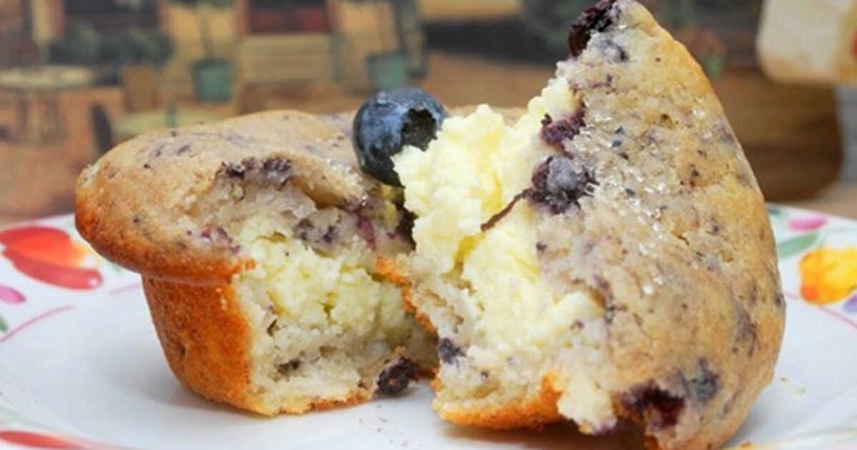 Blueberry Surprise Muffins Recipe | Eggland's Best