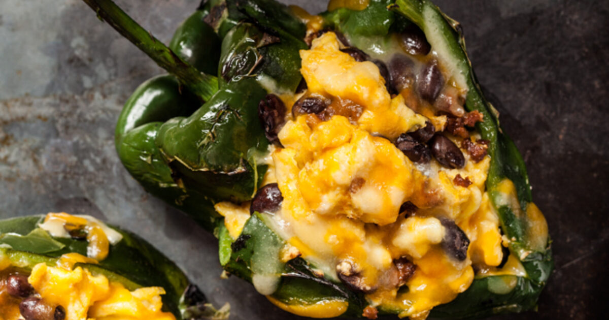 Stuffed Breakfast Peppers Recipe | Eggland's Best