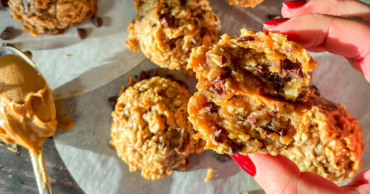 Baked Peanut Butter Protein Balls Recipe | Eggland's Best