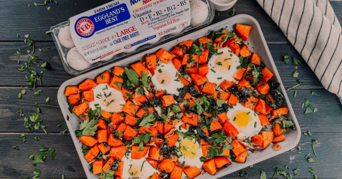 Sheet Pan Breakfast Hash Recipe | Eggland's Best