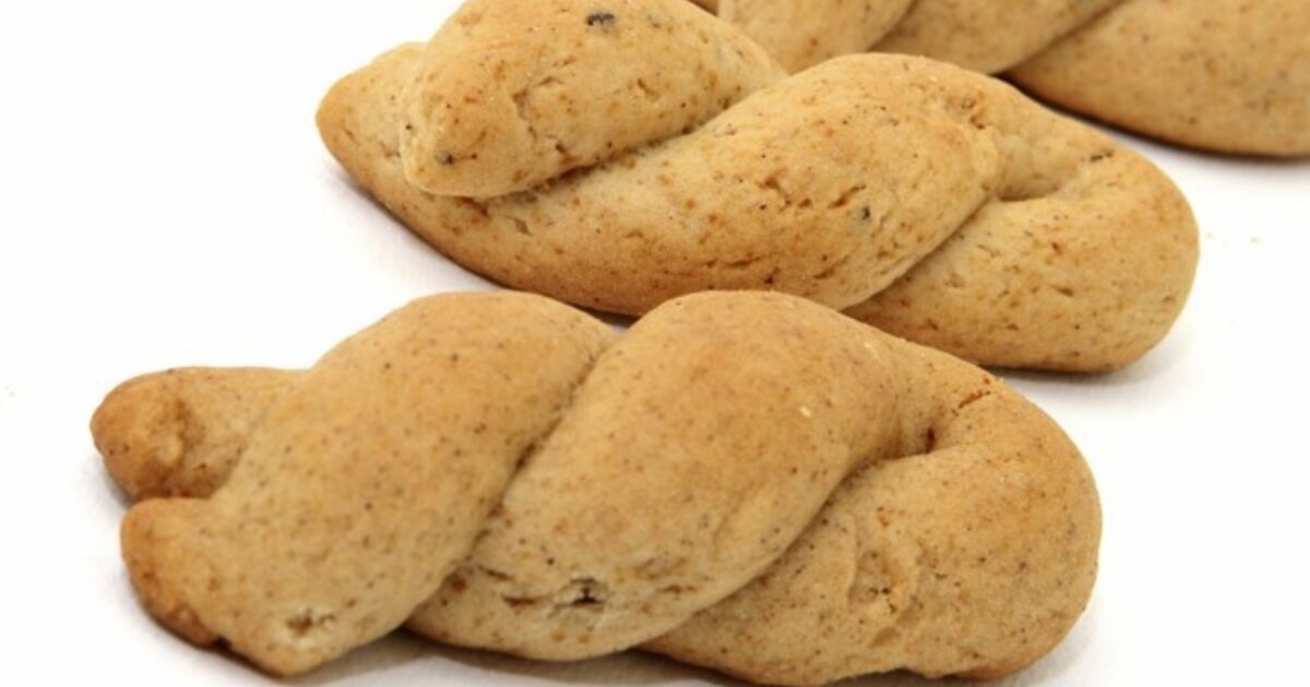 Yia Yia’s Greek Butter Cookies Recipe | Eggland's Best